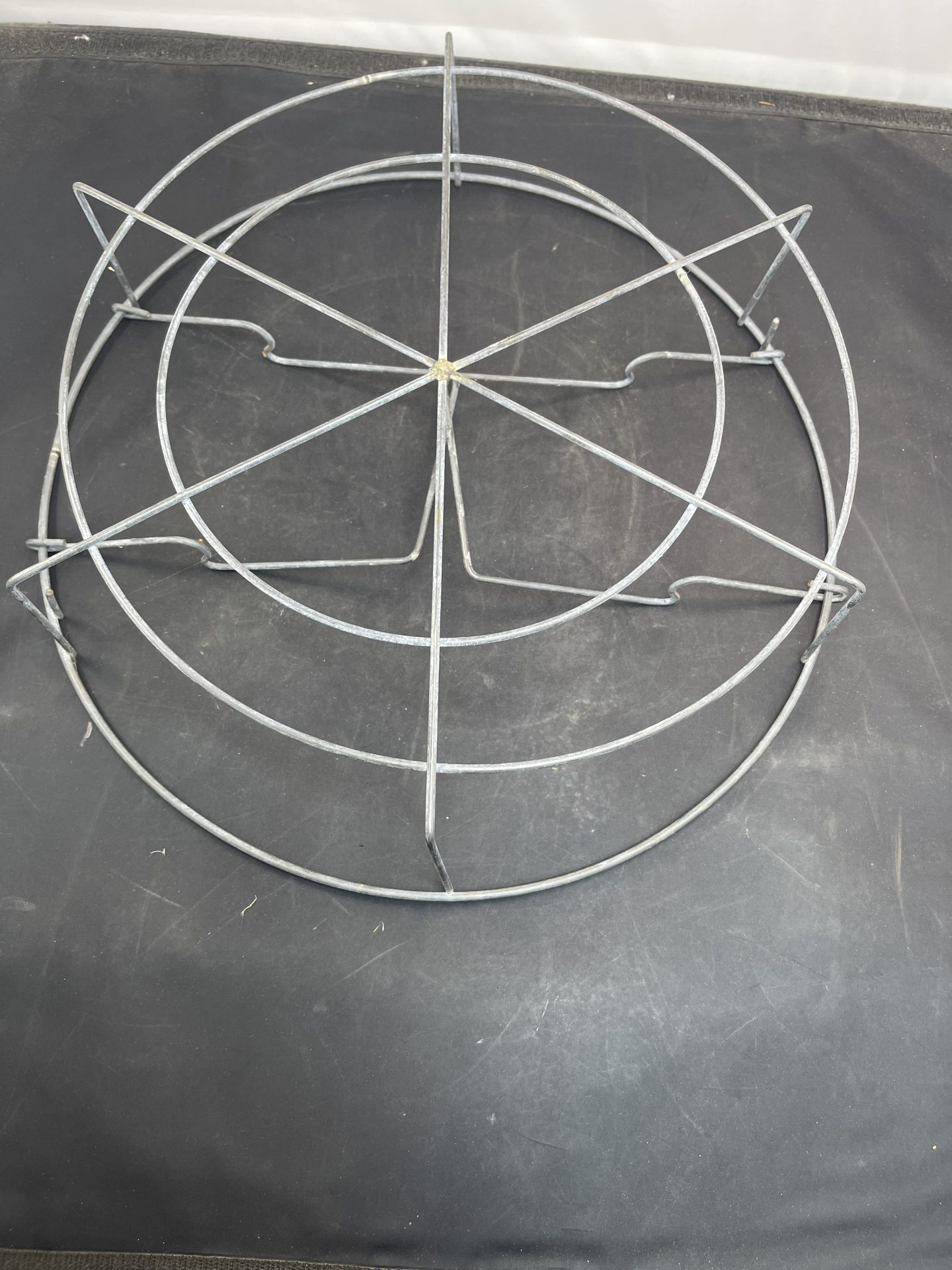 Canning 15" Metal Wire Holder - Picker Place