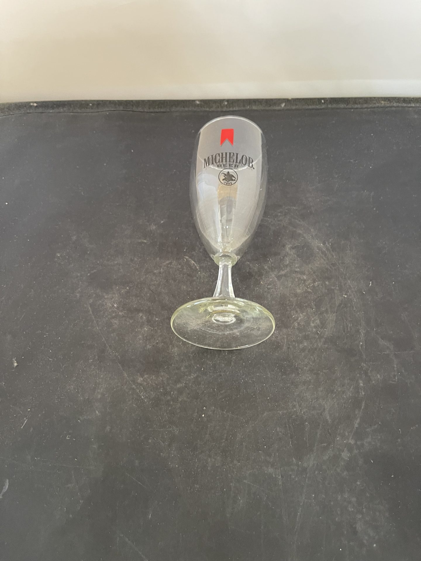 Michelob Pilsner Glass - Picker Place