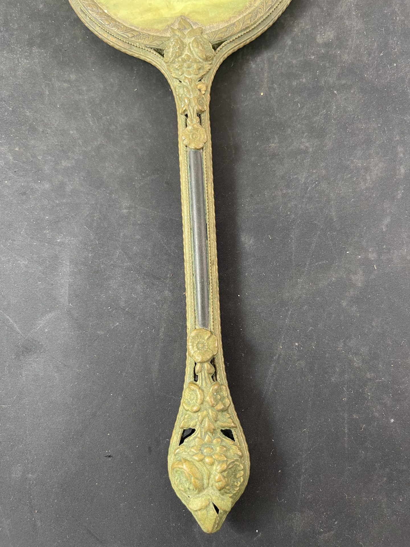 Vanity Handheld Mirror - Picker Place