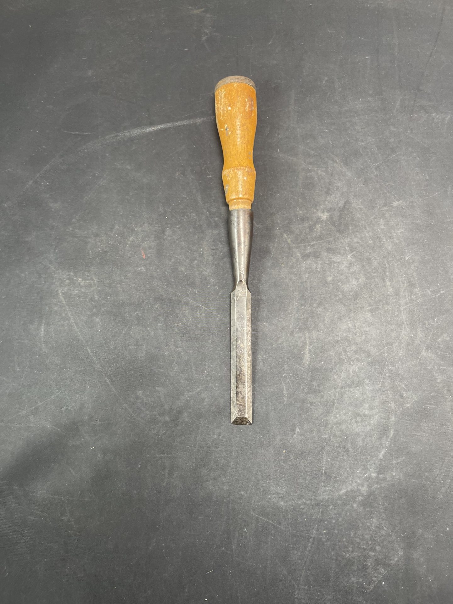 German Wood Chisel - Picker Place