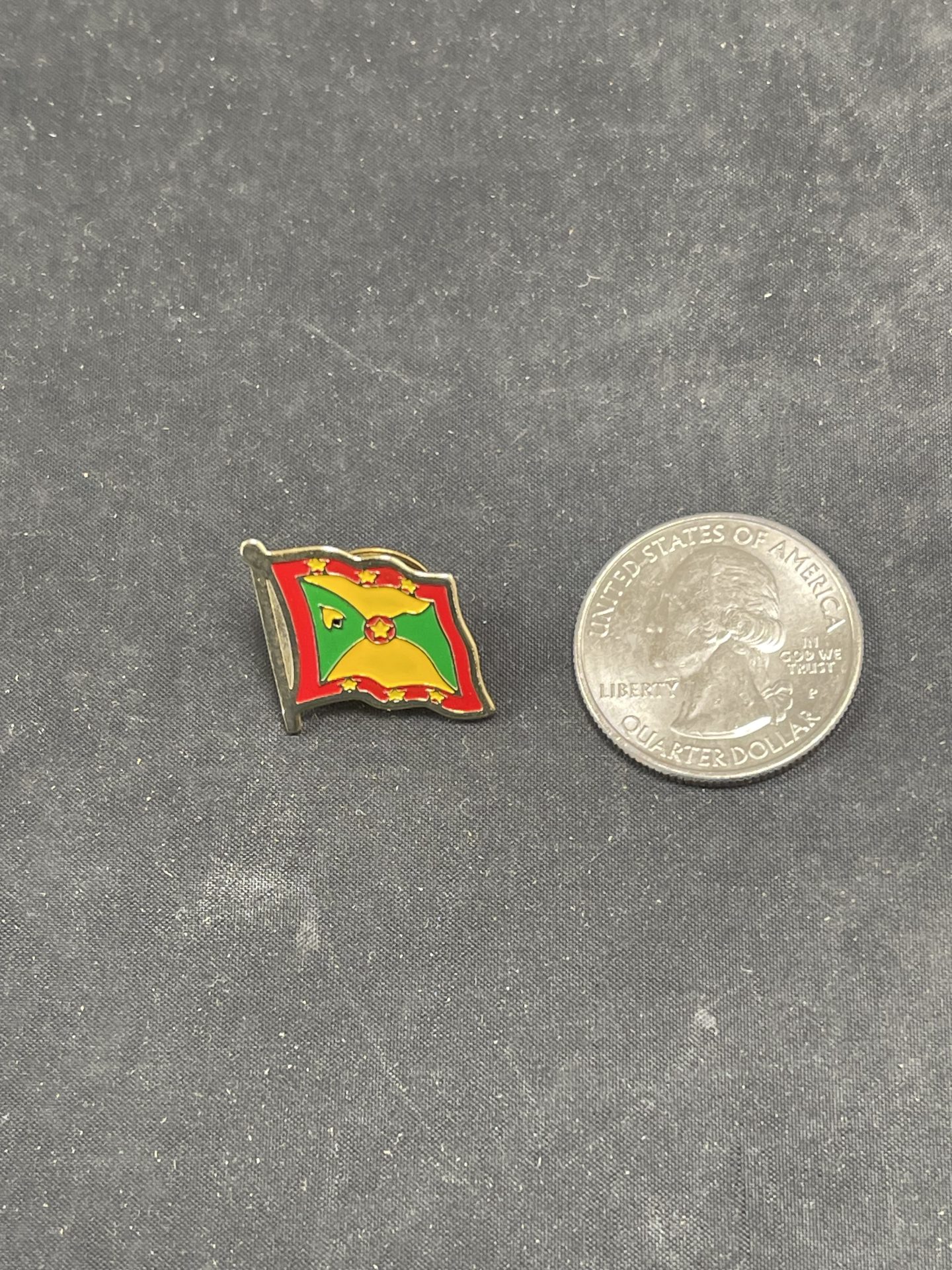 Grenada Flag Lapel Pin - Picker Place