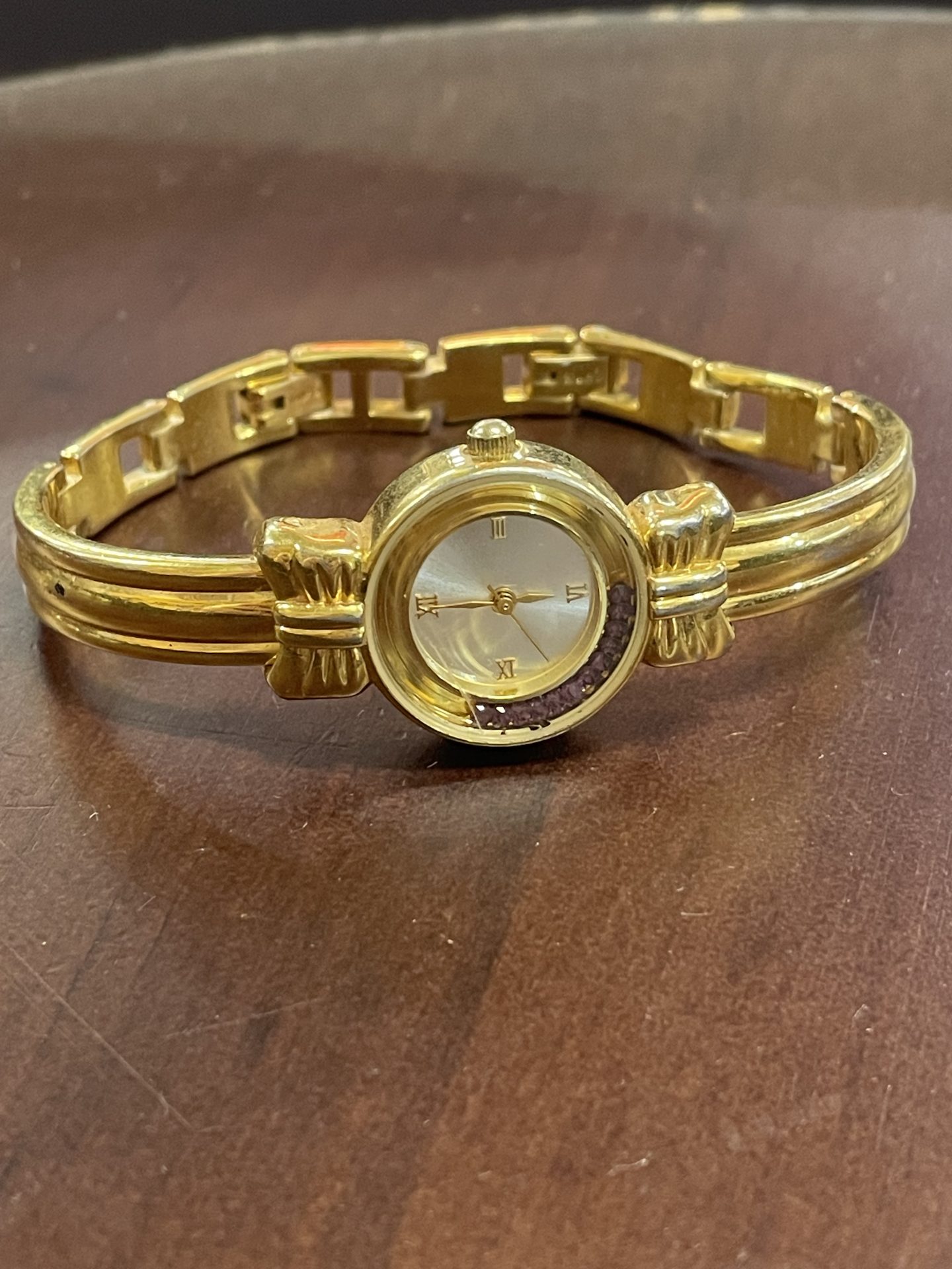 Avon Bow Watch - Purple Cracked Face - Picker Place