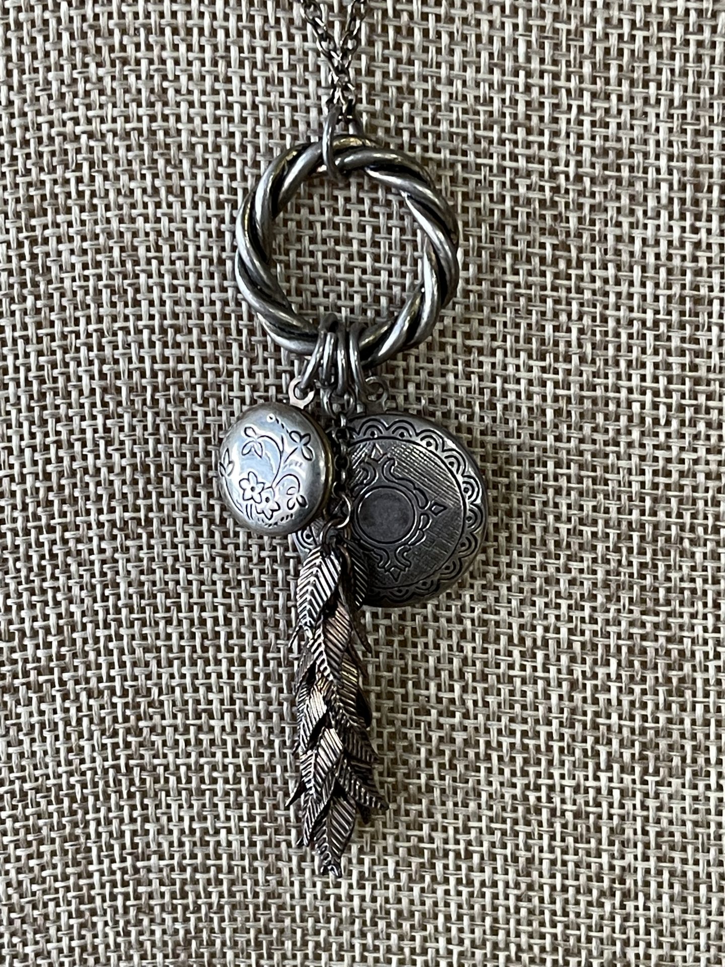 Double Locket Necklace - Picker Place