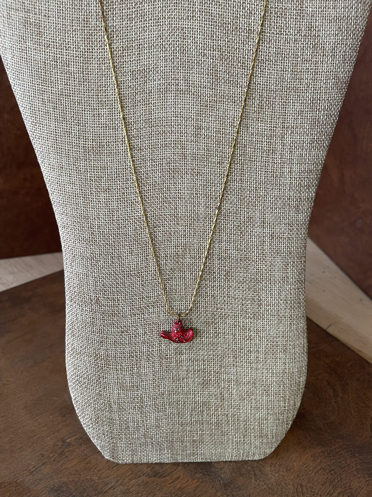 Red Hand Charm Necklace - Picker Place