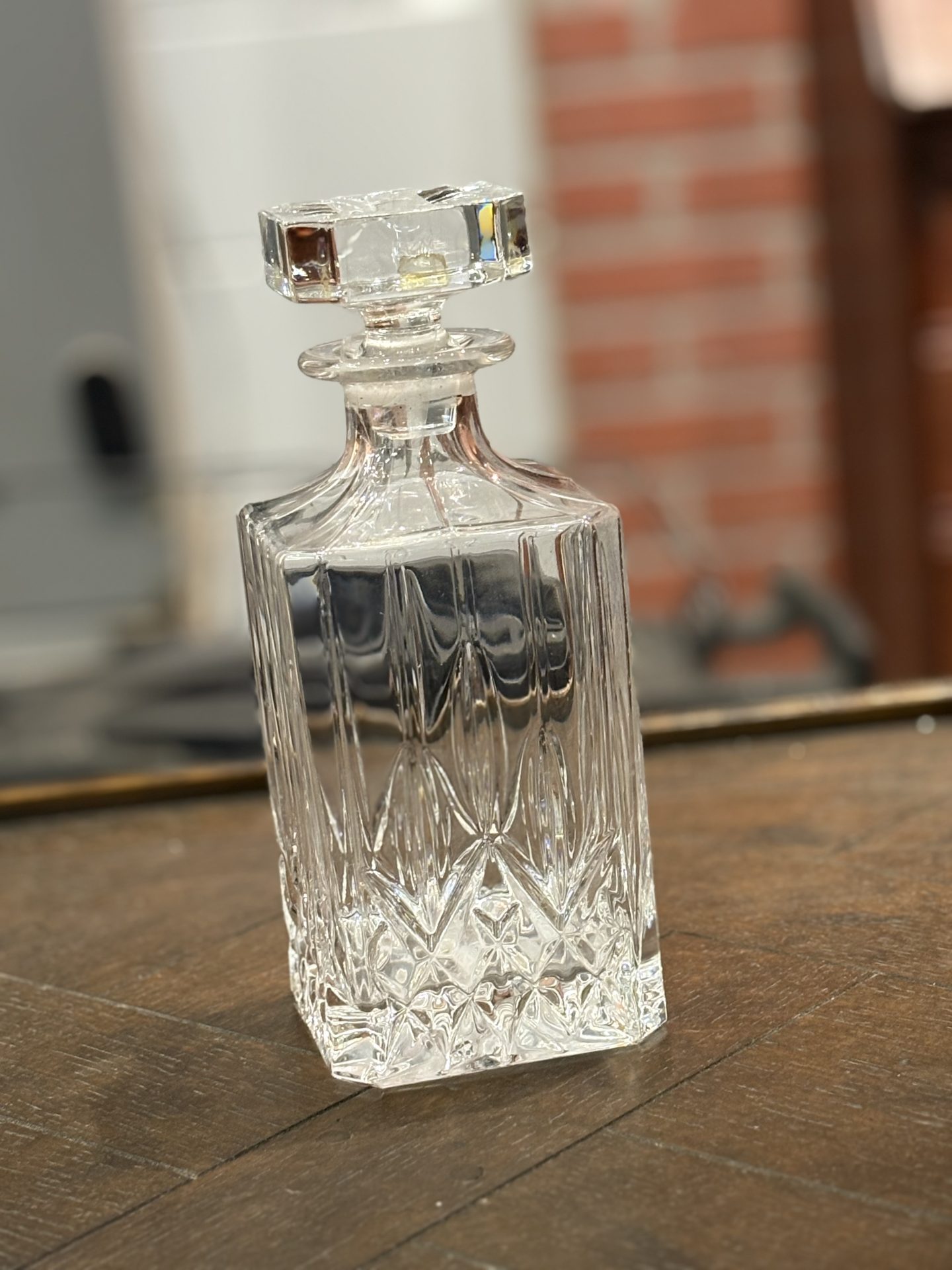 Crystal Glass Decanter - Picker Place